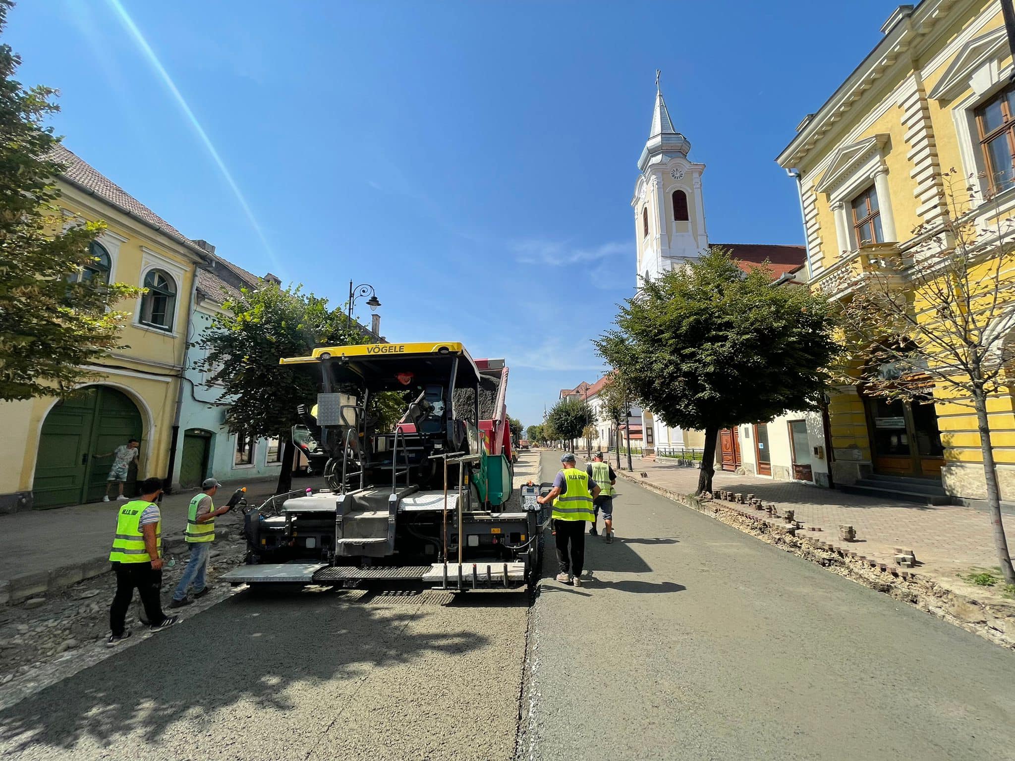 Una din străzile ultracentrale decopertate are de sâmbăta strat de ...